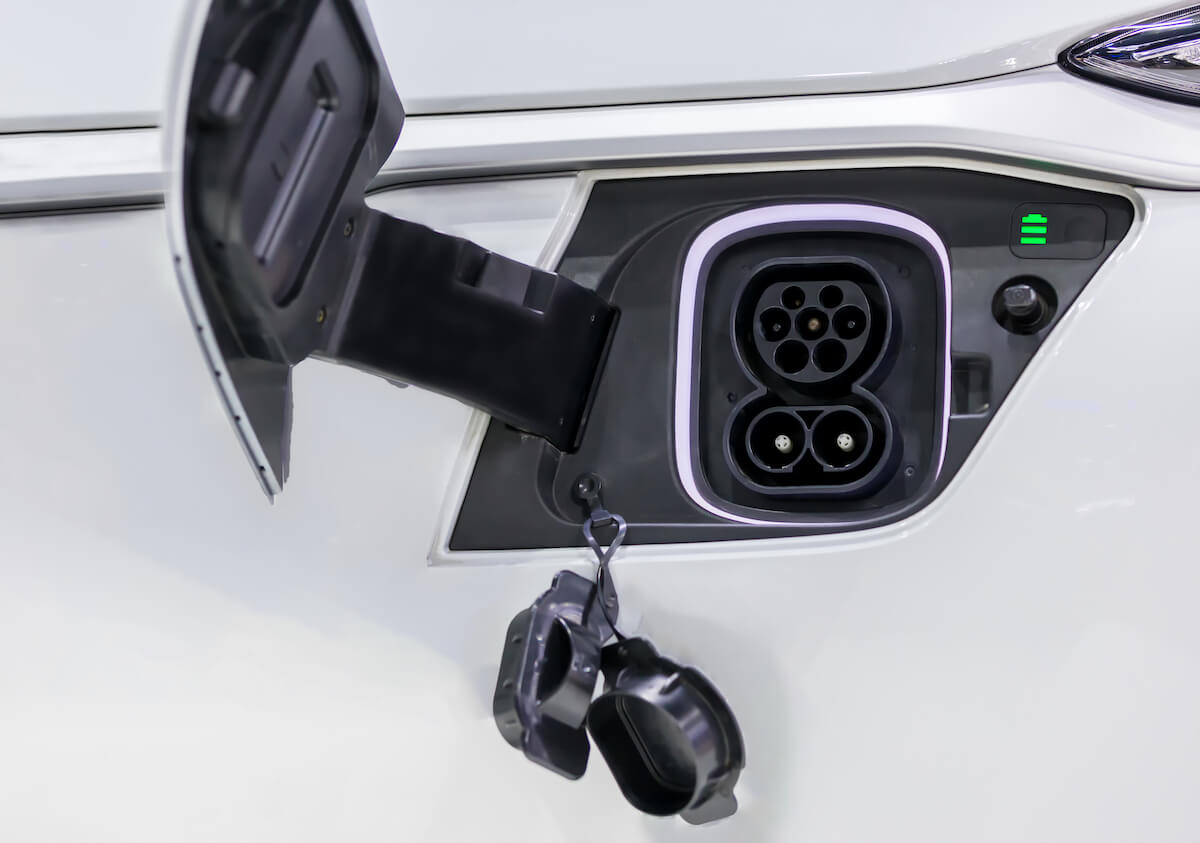 E-Auto Ladestecker und Ladekabel Übersicht: Typ 2, CCS & Co.