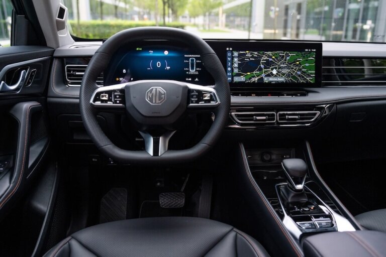 MG HS Test: Erfahrungen & Bewertungen zum China-SUV